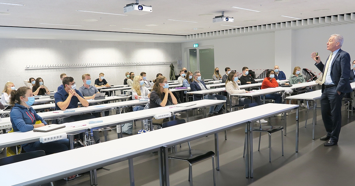 Start des Joint Master Medizin an der Universität Luzern - University ...