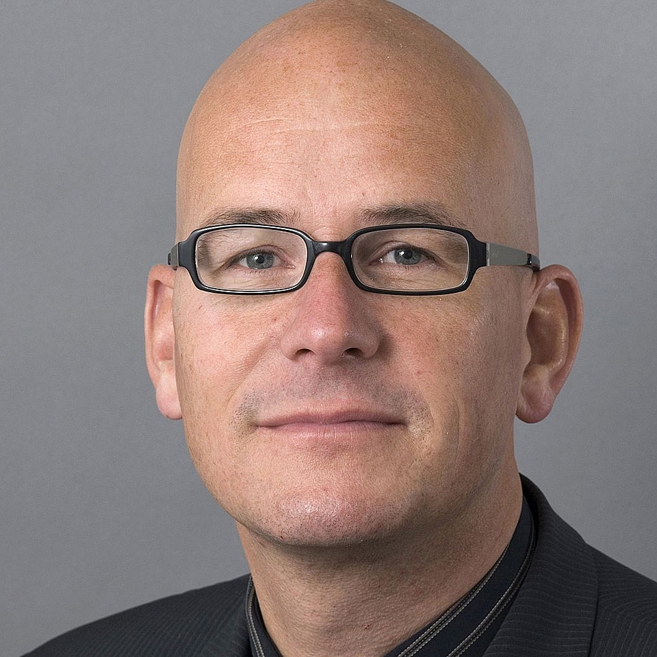 Prof. Dr. Jürg-Beat Ackermann - Universität Luzern