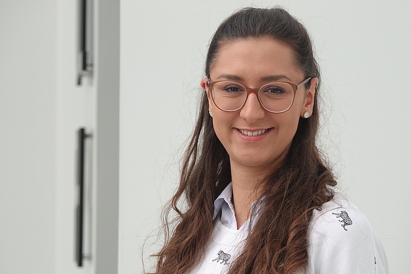 Alexandra holt im Bachelor bereits Master-Leistungen vor - Universität ...