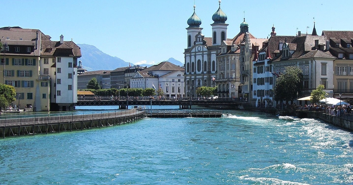 Tour zu "Luzerns versteckten Tempeln" - University of Lucerne