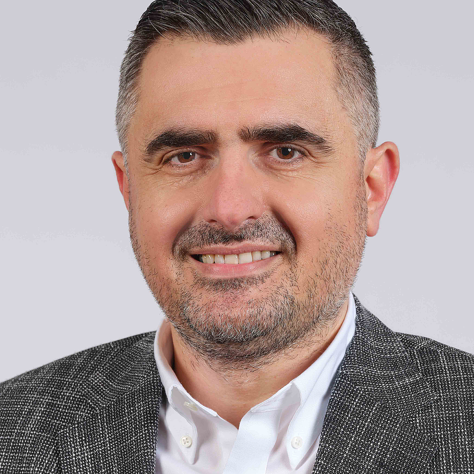 Prof. Dr. med. Florim Cuculi - University of Lucerne